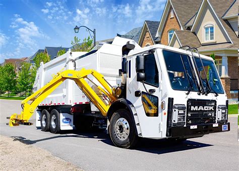 Heil® Durapack® Python® Side Loader Refuse Body Equipment Market Pros