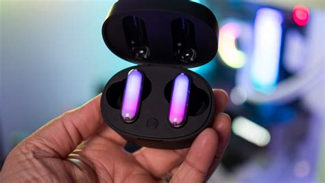 Review Hhogene Made The Rgb Enabled Wireless Earbuds Ive Always