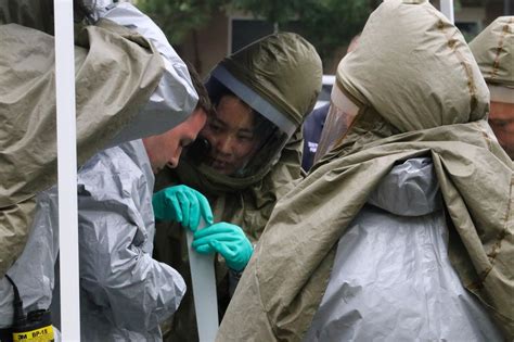 Bamc Decon Team Trains For Potential Disasters Article The United States Army