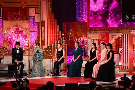 画像14 30 最優秀助演女優賞受賞の安藤サクラ、夫・柄本佑との“アイコンタクト”にsns沸く「空気感が素敵」「泣ける」＜第46回日本