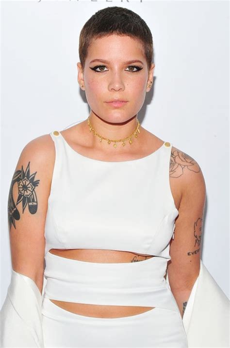 Pics Women With Shaved Heads Celebrities Who Buzzed Their Locks