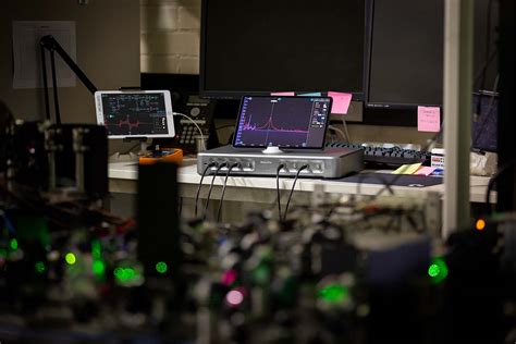 Waveform Generator Moku Liquid Instruments