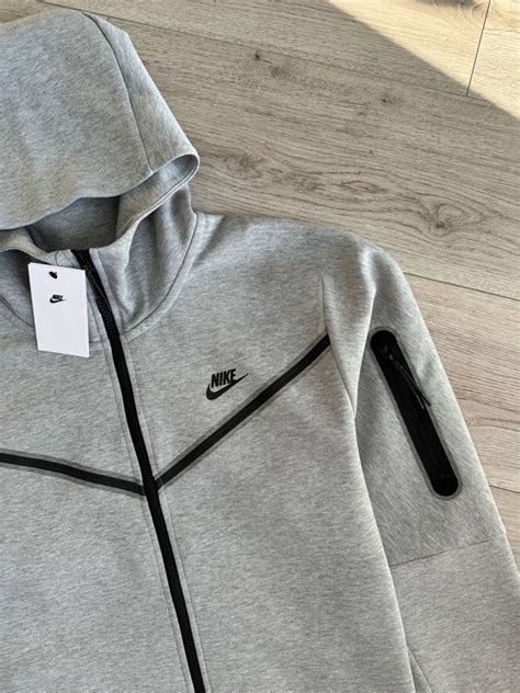 Зіпка Nike Sportswear Tech Fleece кофта найк теч фліс 3 799 грн Худі Київ на Olx