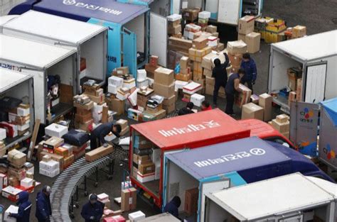 Солонгос ажиллах хүчний хомсдолоо гадаадын иргэдээр нөхнө