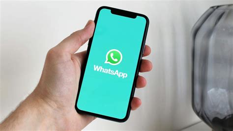 Here's how to use WhatsApp's multiple Account feature on your device
