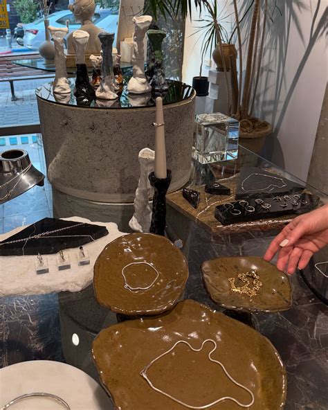 Ruby Star Ruby Star Added A New Photo — With ‎לוסי אהריש