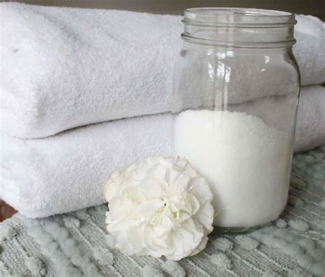 Diy Natural Laundry Scent Booster The Lobo Life