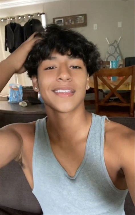 Papi Chulo Haircut Hispanic Asian Boy Hispanic Guys Latino Boys