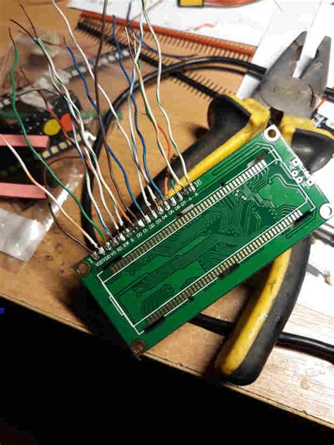 My Old Lcd 16x2 See Only Second Line Strange Characters Displays