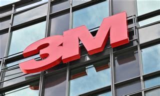 M Agrees To Pay Billion In Earplug Lawsuit Settlement Business Insurance