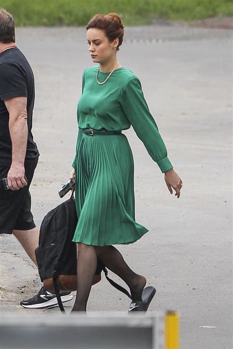 Brie Larson On The Set Of ‘the Glass Castle In Montreal 07112016