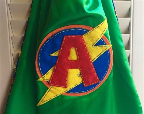 Rosas Y Máscaras De Superhéroe Superhéroe Cumpleaños Etsy Capas De