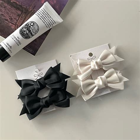 리본 헤어핀 집게 악어핀 화이트 블랙 옆머리