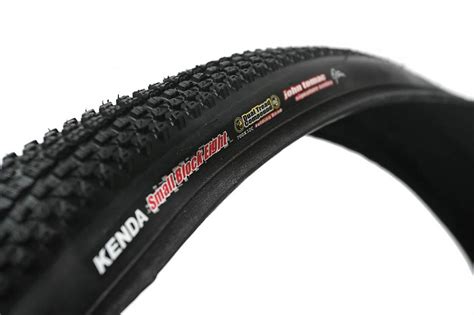 Review Kenda Small Block 8 700x32c Tyre Roadcc
