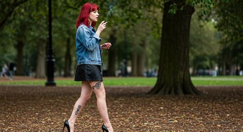 Smoker Girl By Deardenkazia On Deviantart