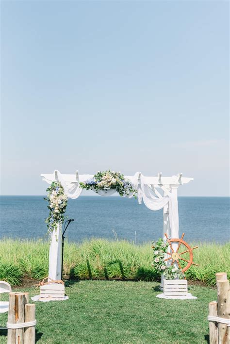 Paige And Peacock Event Design Beautiful Simplicity Peachcake Skyesthelimitcustomcakes