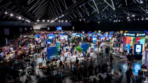 Microsoft Siap Perkenalkan The Next Arm Pc Di Event Resminya