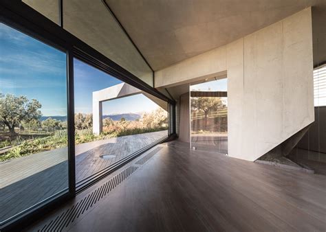 House In Sikamino By Tense Architecture Network