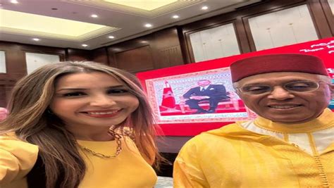 جنات وسميرة سعيد تشاركان في الاحتفال بذكرى المسيرة الخضراء في السفارة