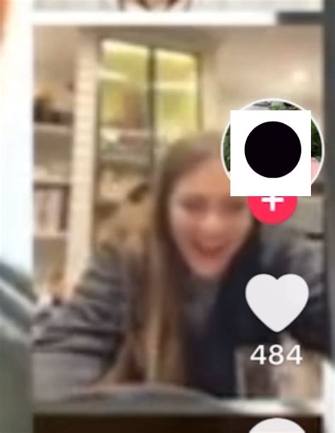 Cant Filter Out Your Wide Ass A Rare Glimpse Of When She Showed