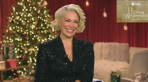 Hannah Waddingham Talks Golden Globes Excitement And Holiday Special Ktla