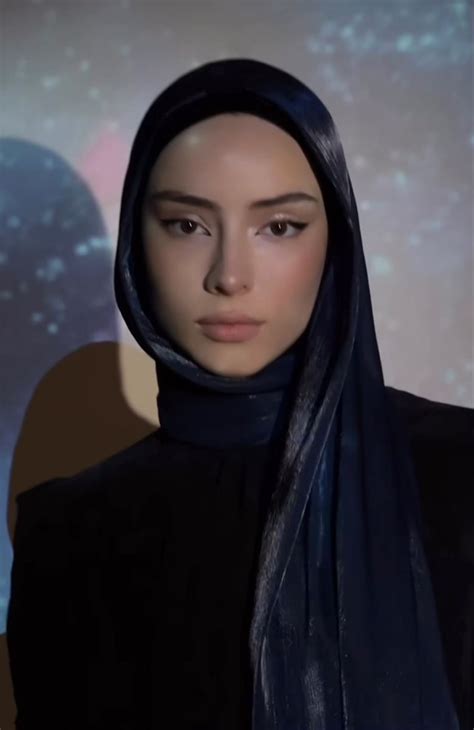 Pin By Narae On Accessories Hijab Fashion Hijab Style Casual Hijab Tutorial