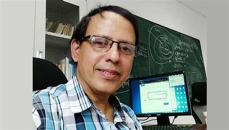 Leading Quantum Physicist Unlocks Secrets Of Subatomic World Bit By Qubit