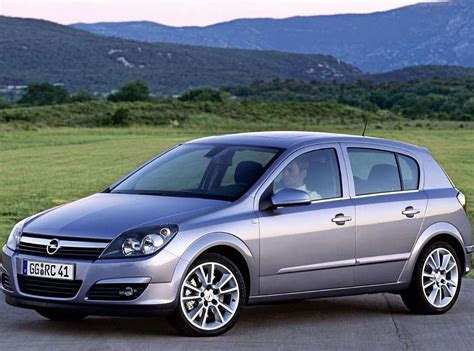 Opel Astra H - Технически данни и характеристики