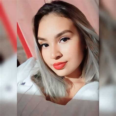 𝕾𝖔𝖋𝖎𝖆 Sofh1a On Threads