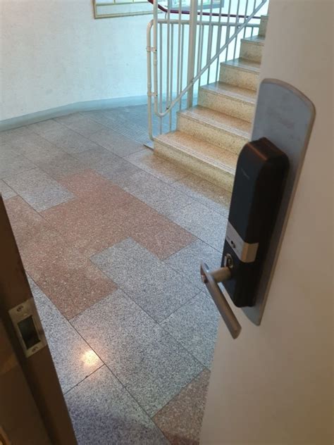 문이 끝까지 안닫히는 현관문 고장수리했어요feat화성 정남면 아파트 도어락 걸쇠 위치 조정 네이버 블로그