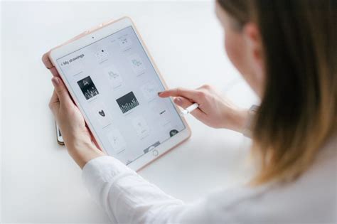 What Is The Difference Between Ad Networks And Ad Servers Marketingorigins