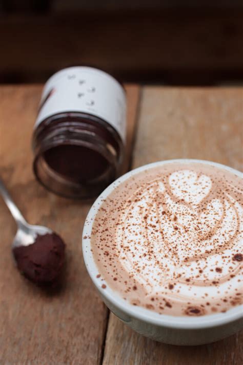 Raw Cacao Paste La Main Noire