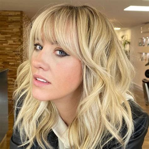 50 Coolest Long Shag Haircut For Women In 2022 With Photos