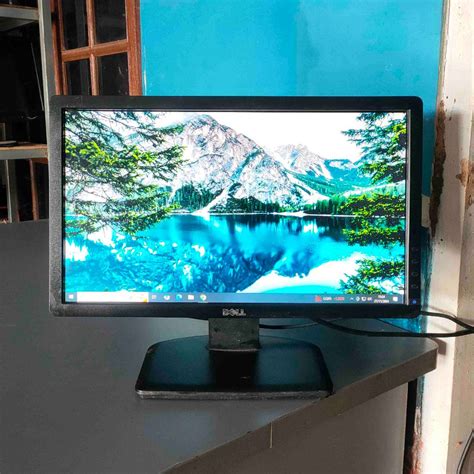 Jual Monitor Lcd Merk Dell Ukuran Layar Inch Kondisi Normal Grade A Shopee Indonesia