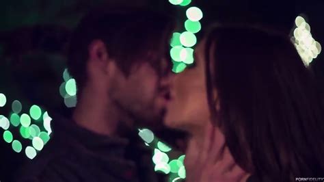 Sandee Westgate Kiss Eporner Sandee Westgate Kiss Eporner
