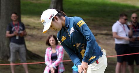 포토엔 이미향 눈에 띄는 노란색 볼