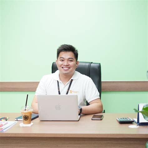 Andy Nguyen Trade Marketing Manager Golden Dragon Holdings Linkedin