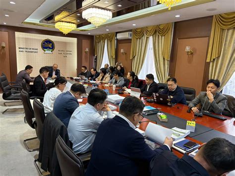 Улаанбаатар трам төслийн I Ii шугамын ТЭЗҮ ийг холбогдох яамдын мэргэжлийн зөвлөлөөр батлууллаа