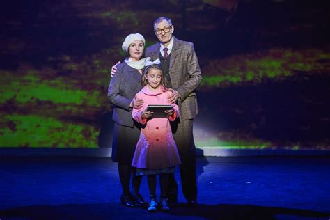 Алиса в стране чудес