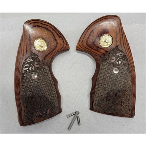 Colt Python And Anaconda Grips W Gold Colt Medallion