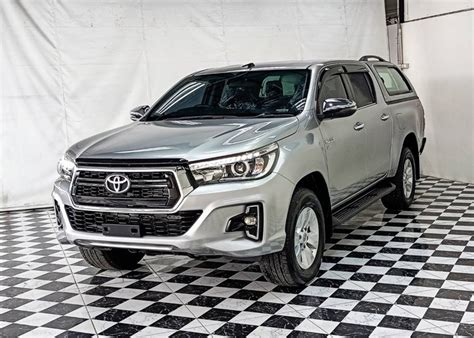 Toyota Hilux Double Cab With Conopy Sst Japan Toyota Hilux Double Cab With Conopy Sst Japan