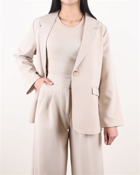 خاکی زرشکی سرمه ای کرم کرم تیره مشکی