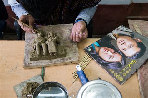 미소를 잃지 않는 부탄 사람들