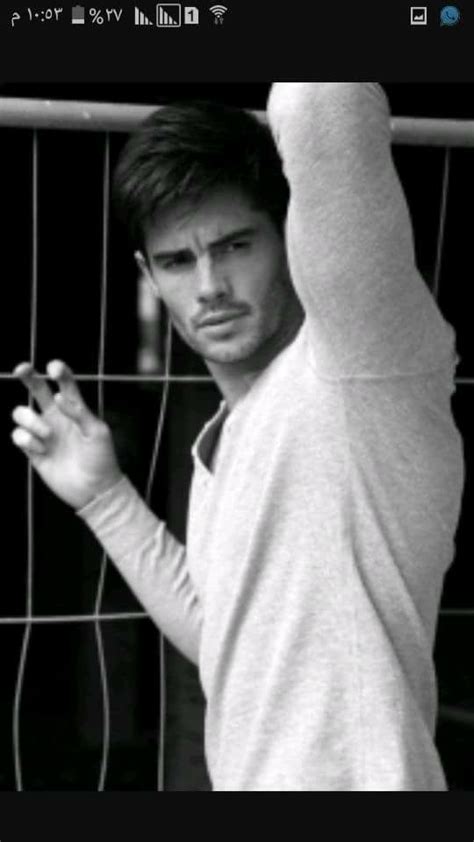 صور شاب Facebook