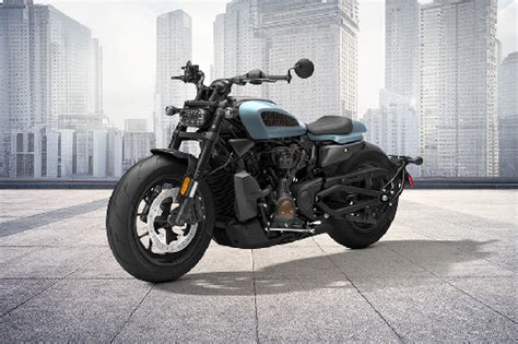 Harley Davidson Sportster Vs Keeway Gleiten 125 Which Is Better