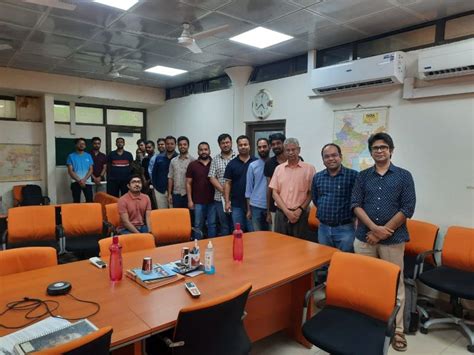 abhishek bhatnagar on linkedin hi connections today i successfully