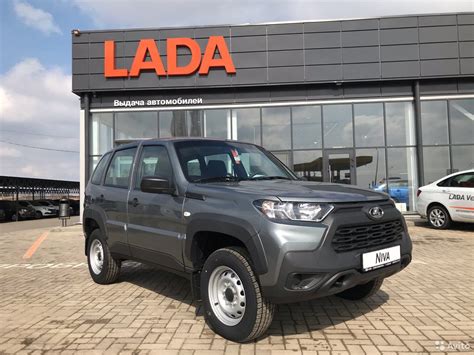 Каталог цветов Lada Niva Travel — «Bamper99.ru»