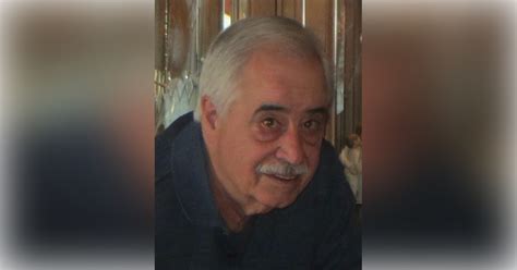 Obituary Information For Reinaldo Santos