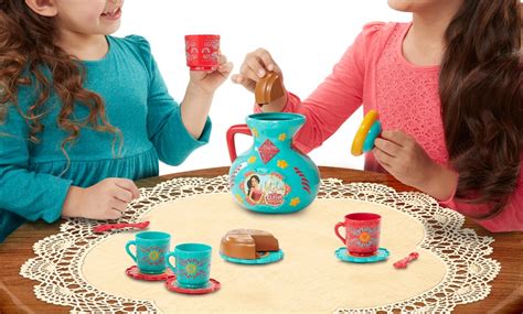 Disney Elena Of Avalor Royal Palace Tea And Chocolate Set 18 Piece