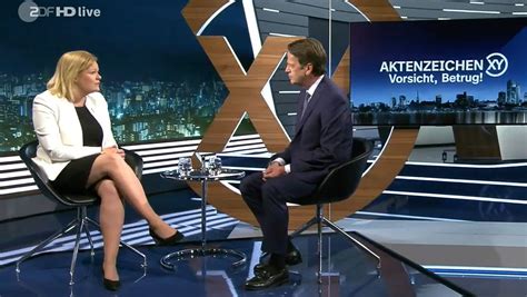 Aktenzeichen Xy Mit Nancy Faeser Eingeseift Vom Chatchinesen Der Spiegel